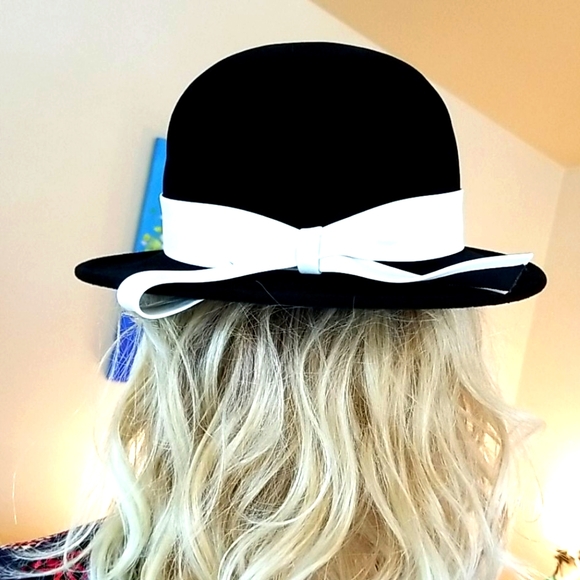 Vintage | Accessories | 6s Mr John Famous Hatmaker Classic Wool Bowler ...